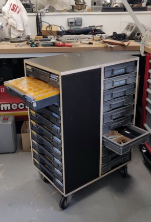 ShamWerks : Workshop - Hardware trolley